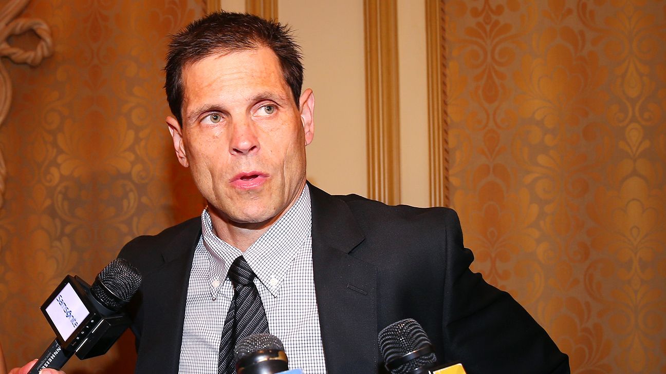 Bruins GM Don Sweeney shakes up lineup for the better in free agency ...