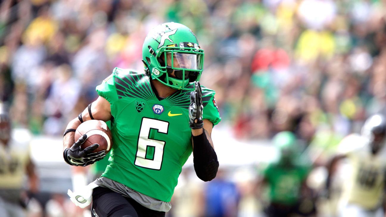 Charles Nelson no longer going two ways for Oregon - ESPN - Pac-12 Blog ...