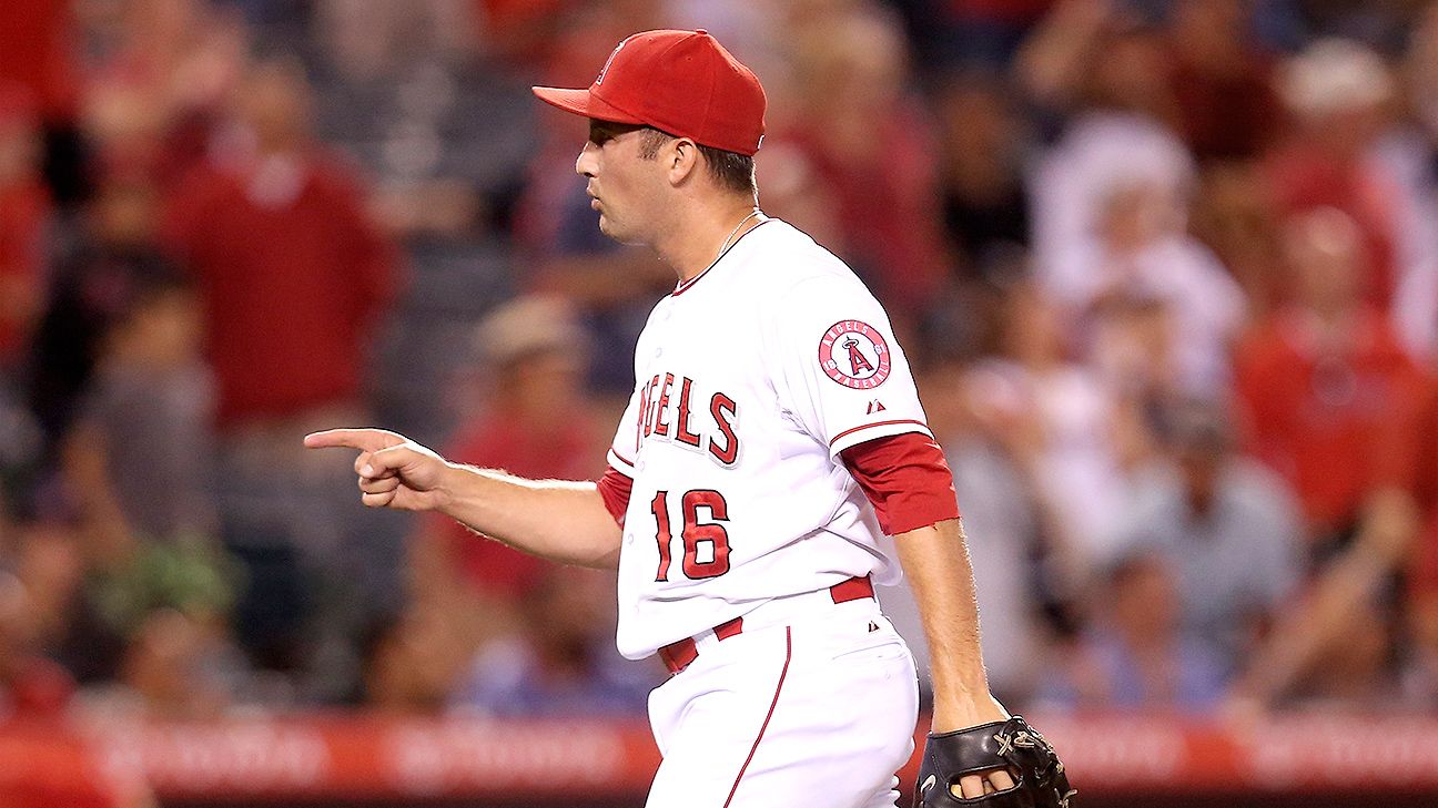 Huston Street expresses frustration during and after Angels' 15-3 loss ...