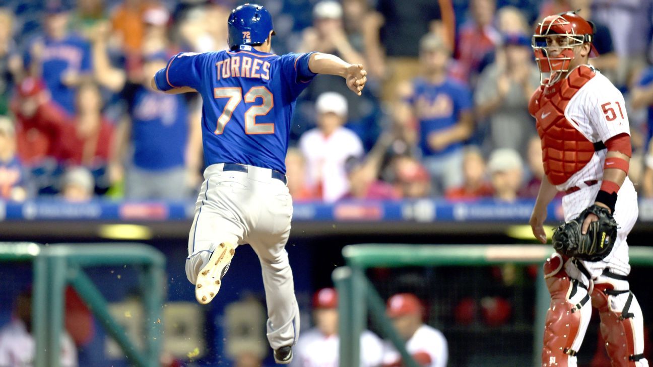 Carlos Torres makes kick save, scores decisive run as Mets sweep - ESPN ...