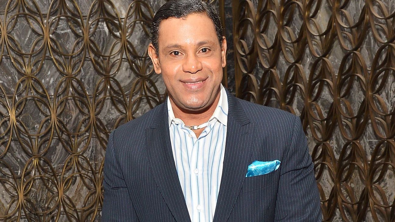 Causa asombro en redes sociales cambio de color de piel de Sammy Sosa ...