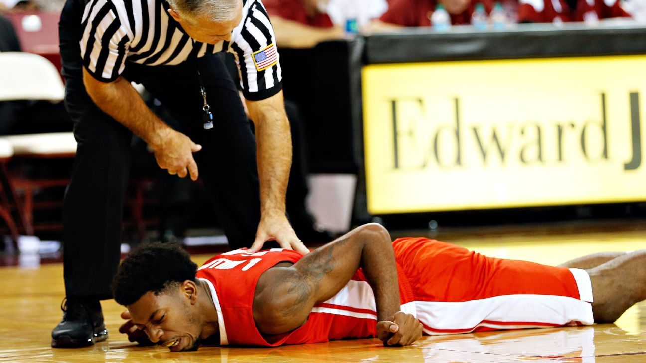 Devon Williams of New Mexico Lobos ends basketball career after ...