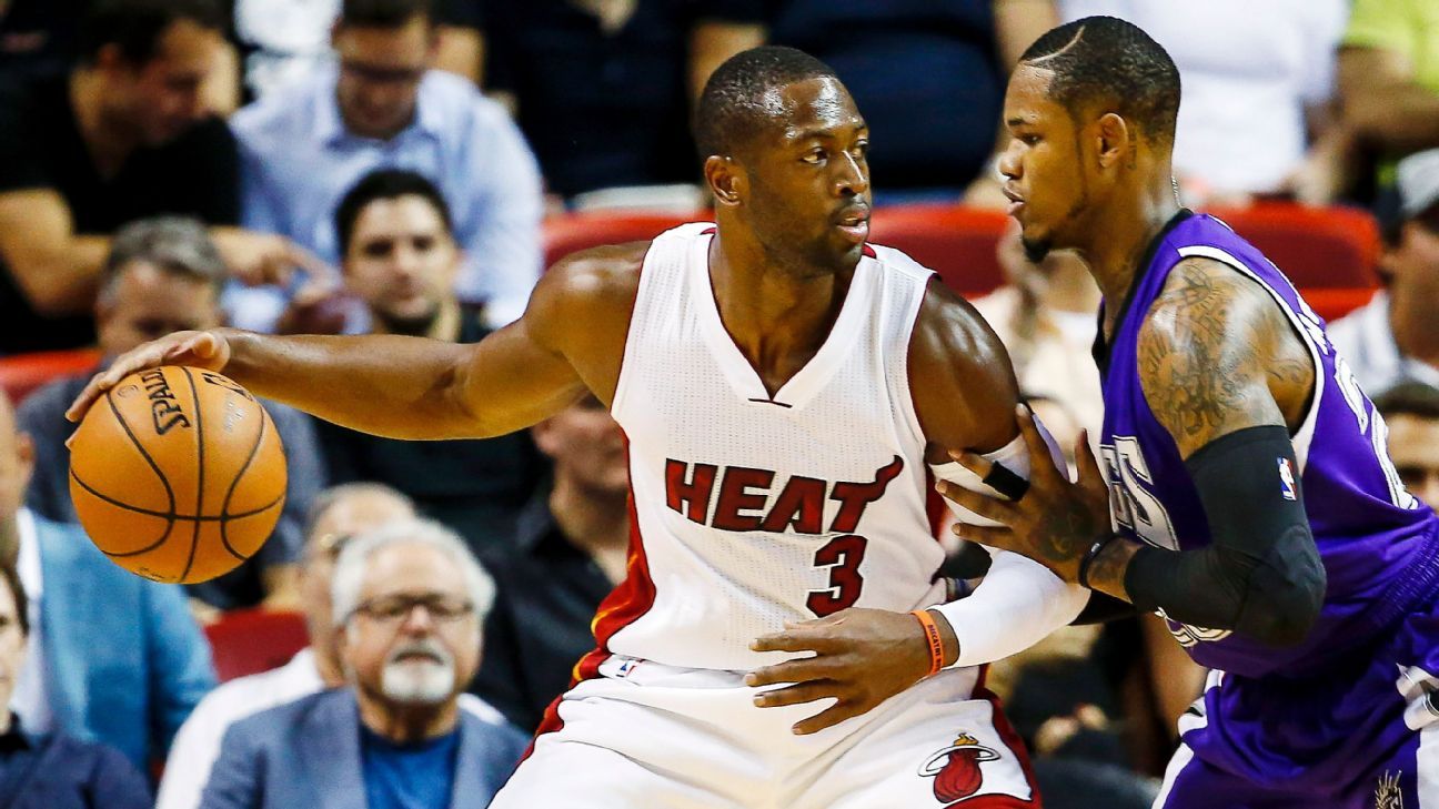 NBA: Dwyane Wade flips switch back to scorer for Miami Heat - ESPN
