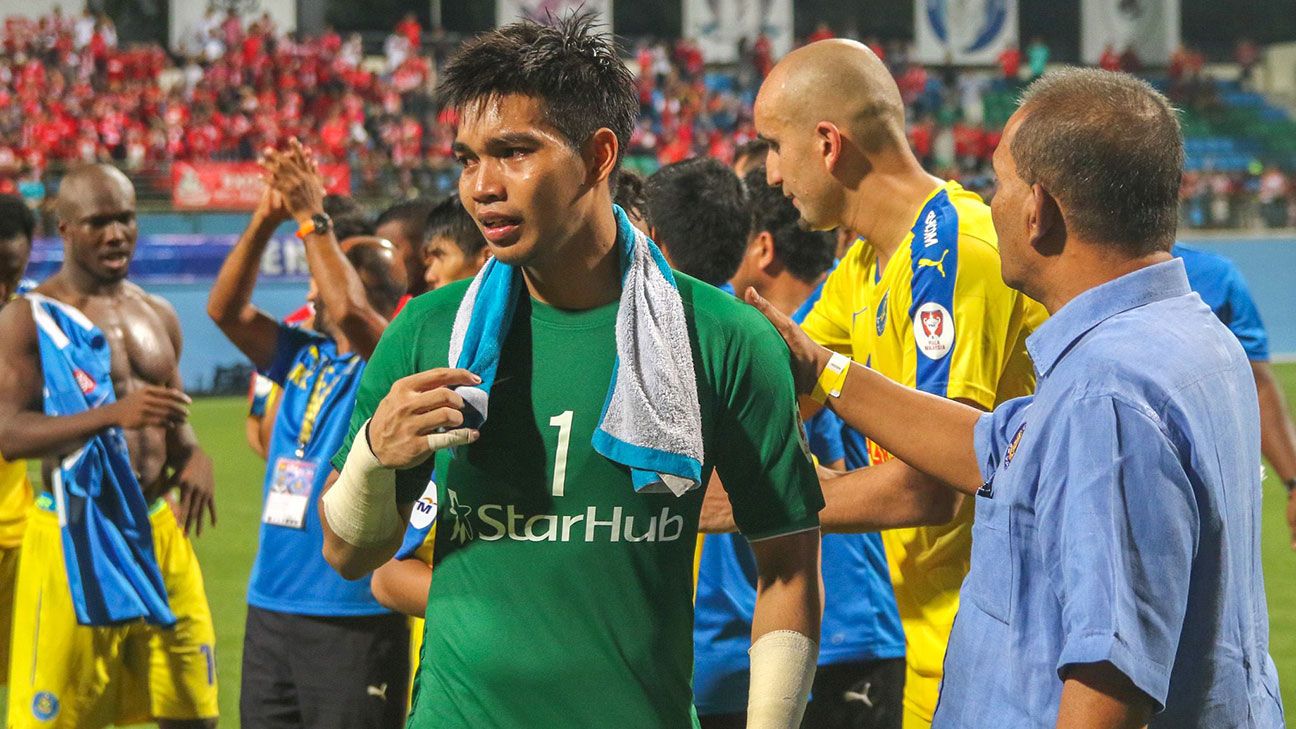 Singapore goalkeeper Izwan Mahbud follows Hassan Sunny to Thai second ...