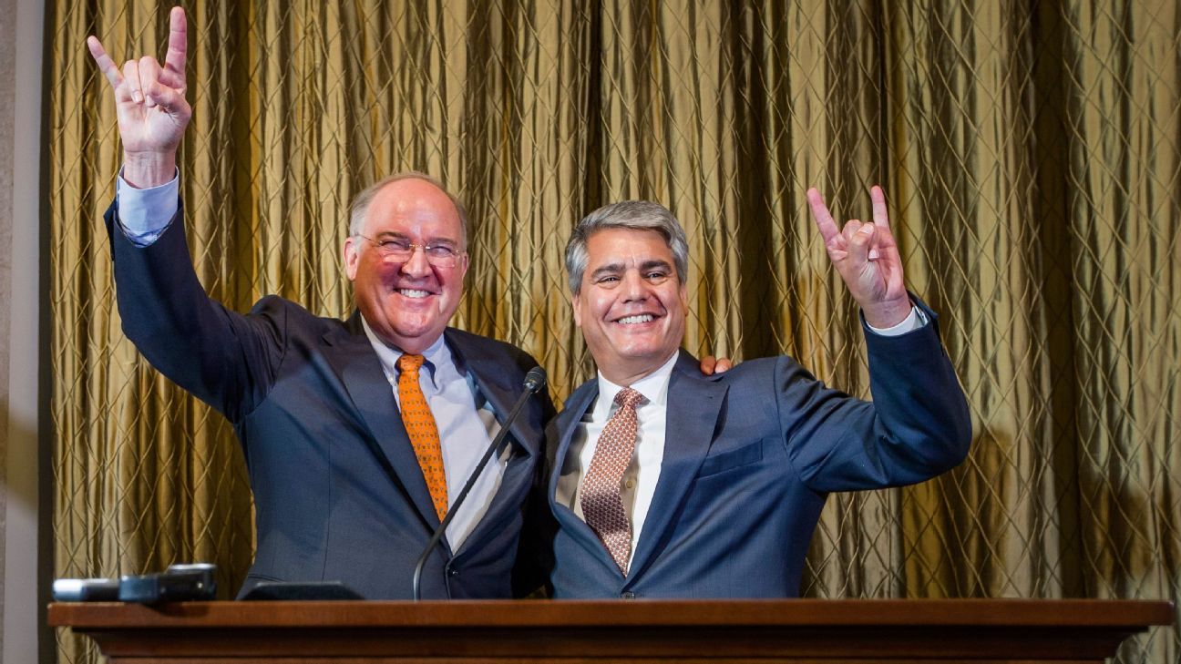 Texas Longhorns athletics director Mike Perrin gets fast adjustment to ...