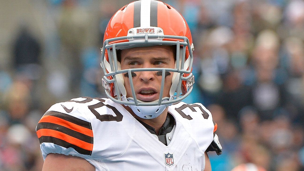 New Wisconsin DB coach Jim Leonhard inspiring confidence among players ...