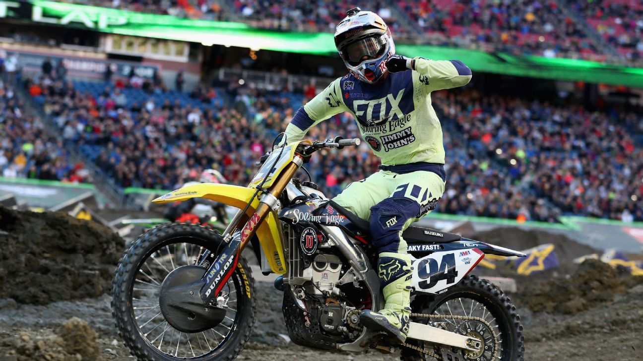 Ken Roczen leads all 20 laps, wins AMA Supercross race at Gillette - ESPN