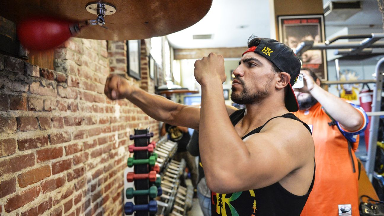 Victor Ortiz: 'I can be one of the best in the 147-pound division' - ESPN