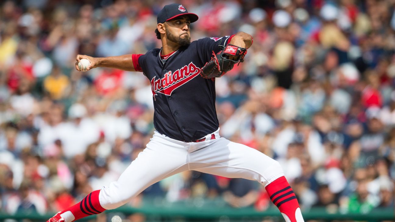 Indians' Danny Salazar out 3-4 weeks, could return for playoffs - ESPN