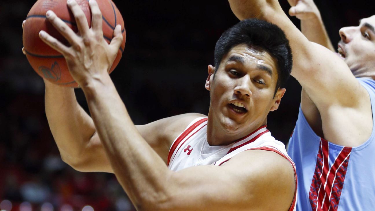 Chris Reyes transfers to Pepperdine Waves from Utah Utes with 1 year left