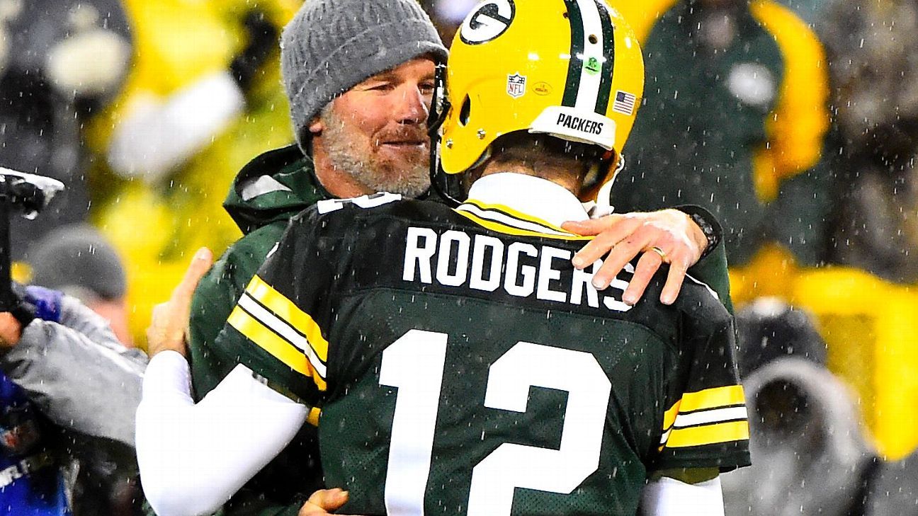 Aaron Rodgers tells different story of initial Brett Favre meeting - ESPN