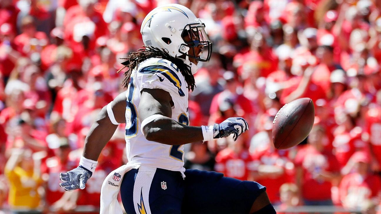 Melvin Gordon scores 1st TDs of NFL career - ESPN