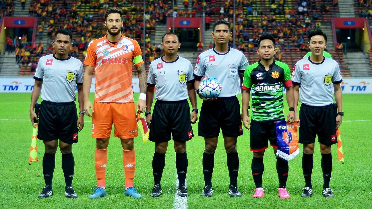 Indonesia return from exile spurs Selangor's Andik in 2016 Malaysia Cup ...
