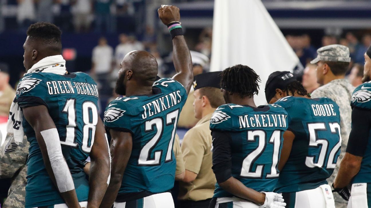 NFL players who protested during the national anthem in Week 9 2016 ...