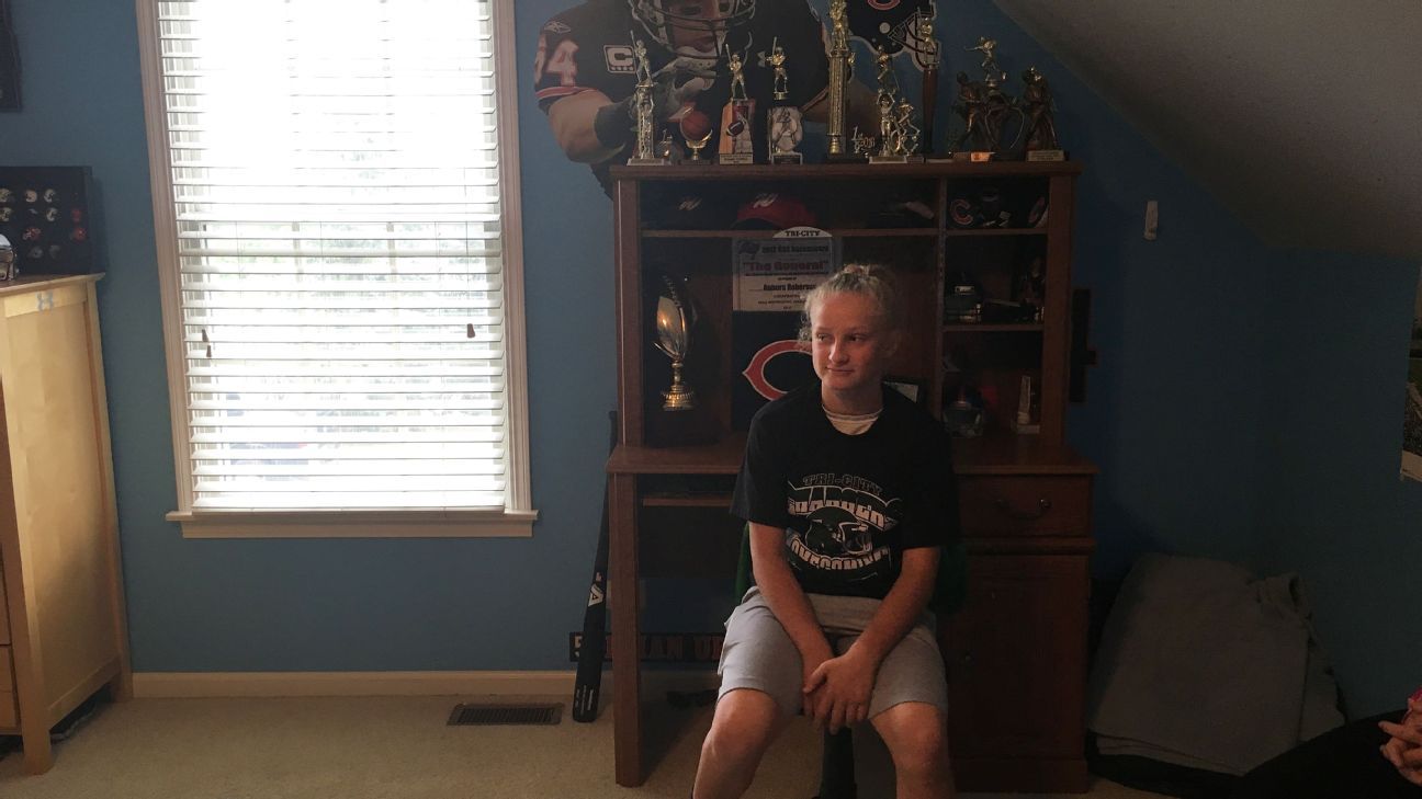 Who says girls can't play football? Certainly not 13-year-old Auburn ...