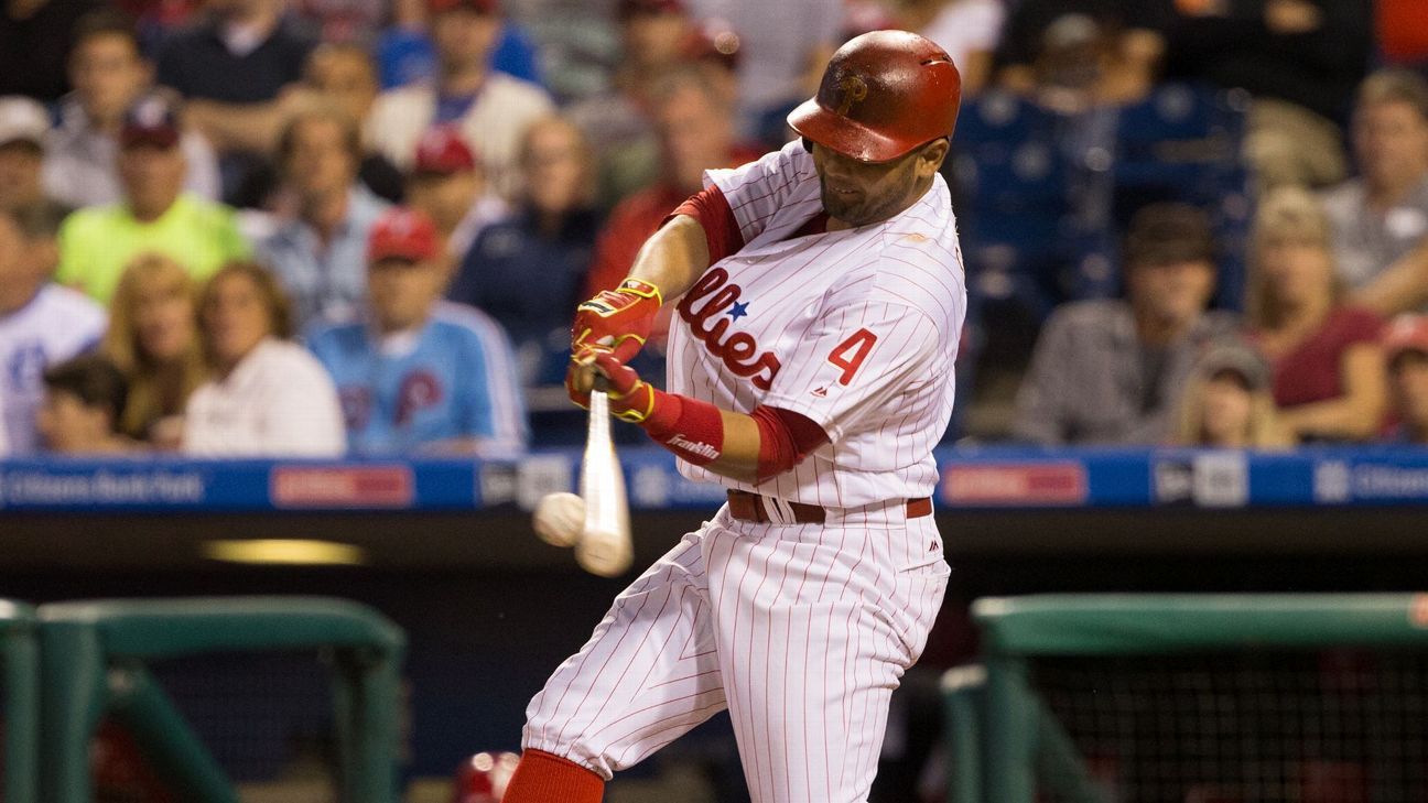 Andres Blanco stays with Philadelphia Phillies for $3 million, 1-year ...