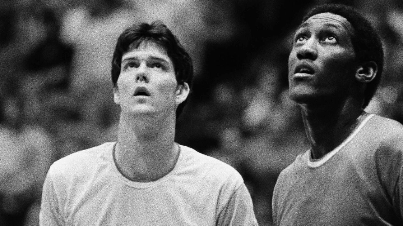 Son of 1981 Indiana Hoosiers player pens a moving tribute to his late ...