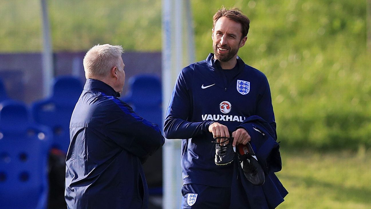 Sammy Lee leaves job as England assistant manager - ESPN