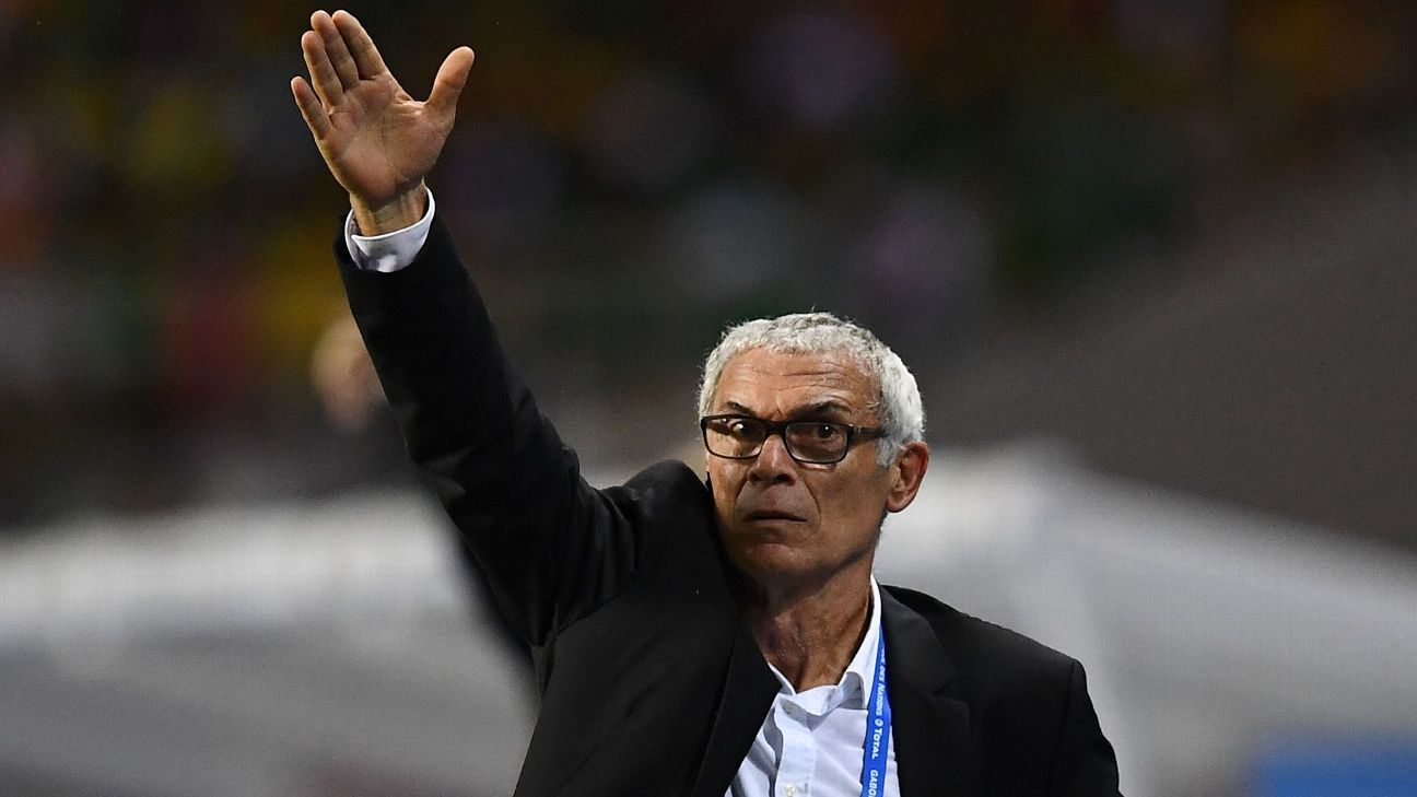 Egypt boss defends tactics after criticism for overusing Mohamed Salah ...