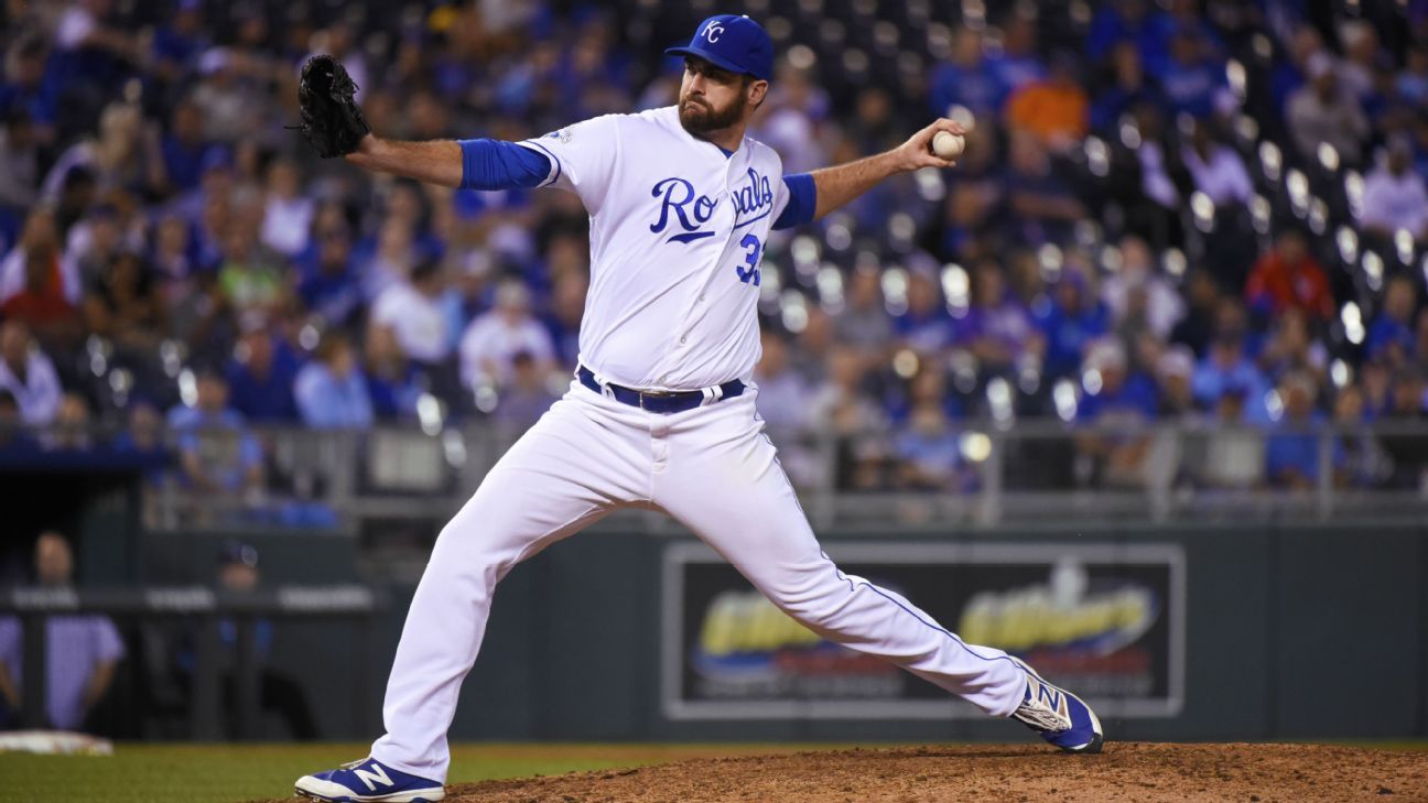Royals lefty Brian Flynn out 8 weeks after falling through barn roof - ESPN