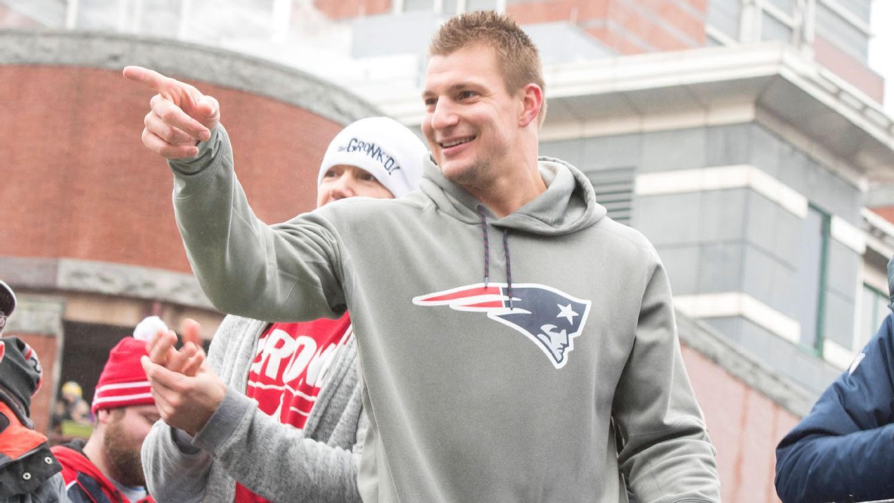 Rob Gronkowski working hard behind the scenes at stadium - ESPN - New ...