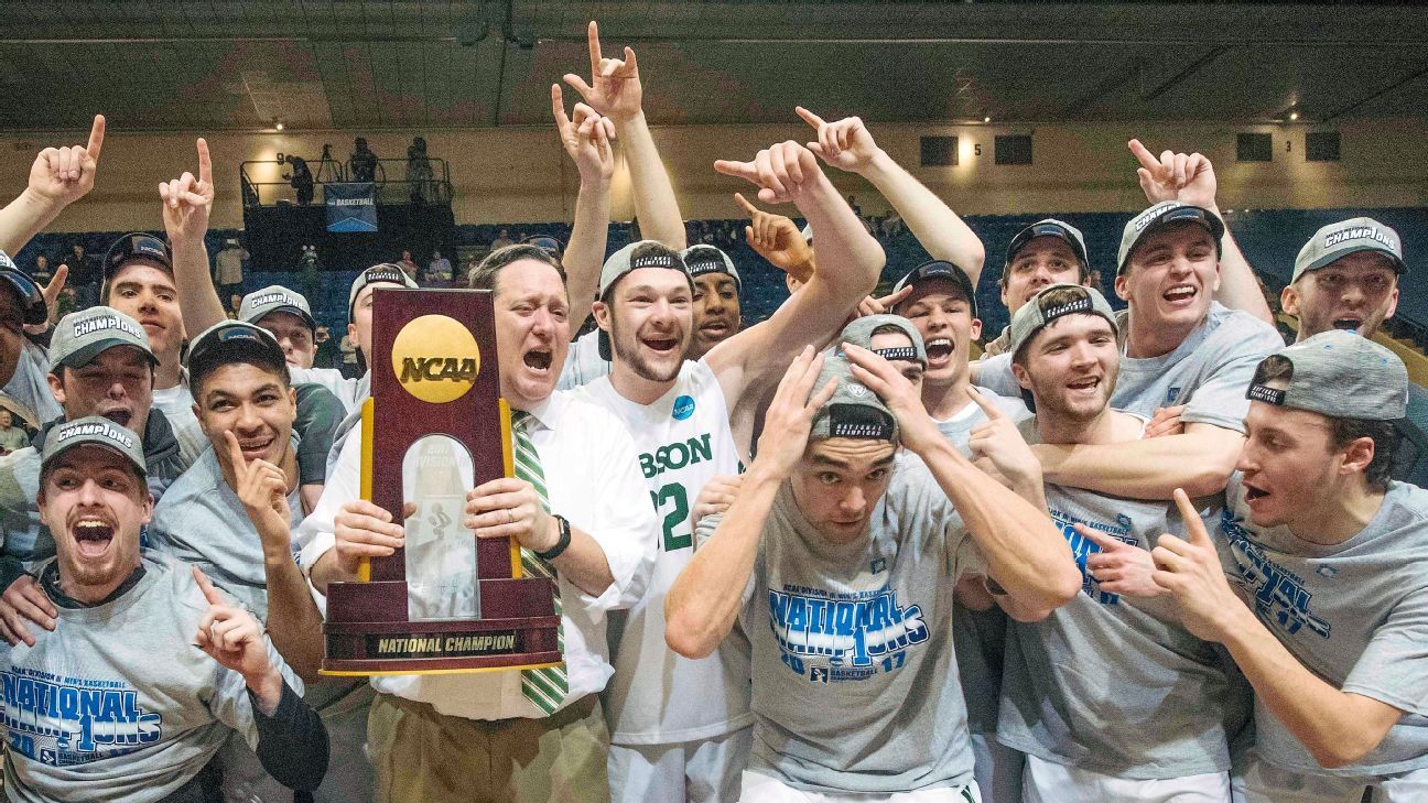 Babson wins first Division III title behind Joey Flannery's 23 points ...