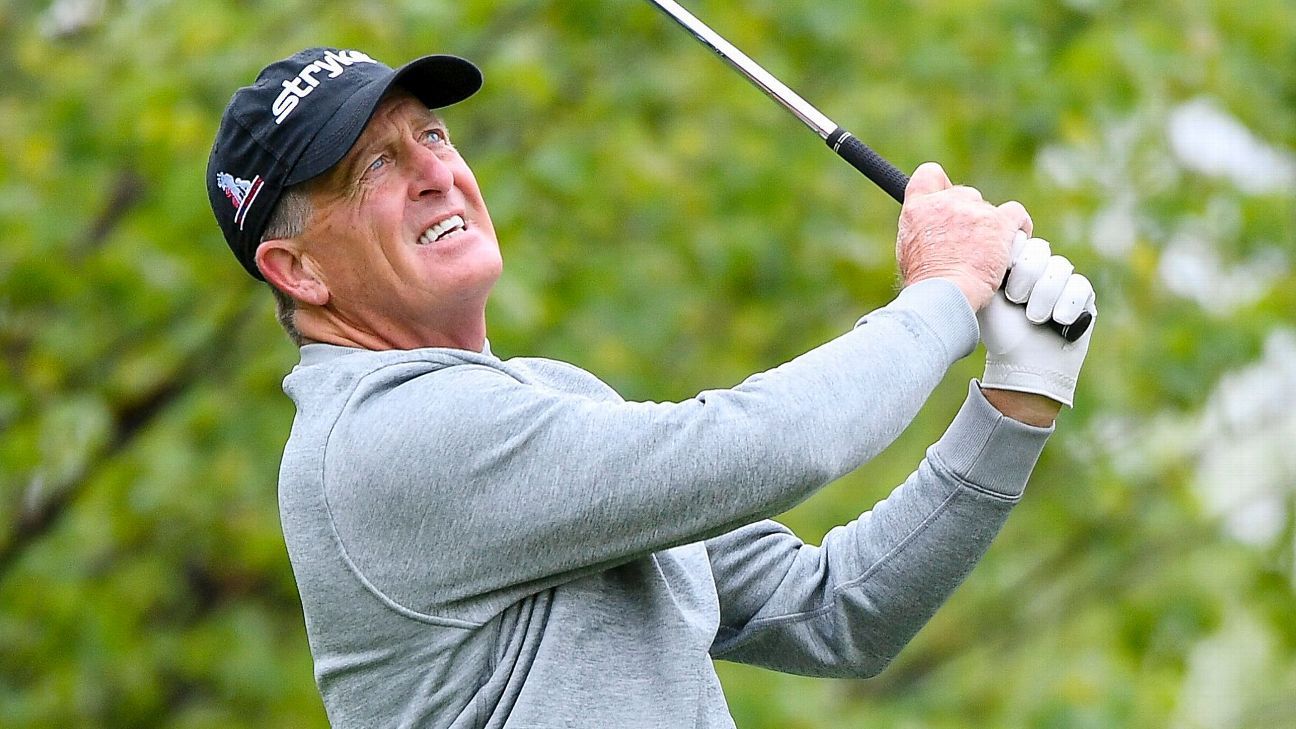 60-year-old Fred Funk takes Regions Tradition lead - ESPN