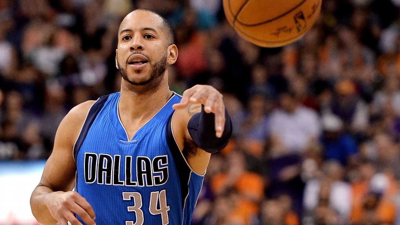 Devin Harris returns to Dallas Mavericks after signing free agent ...