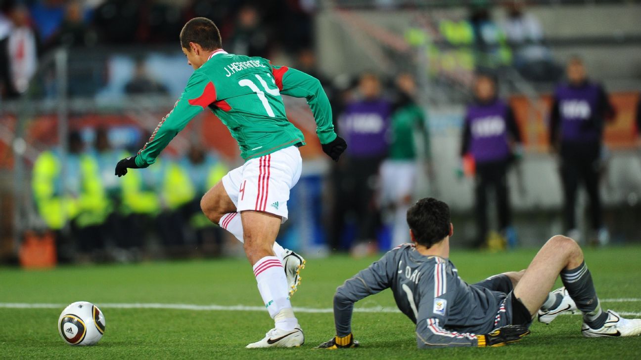 Gol a Francia en un Mundial unió a Tomás Balcázar y Chicharito - ESPN