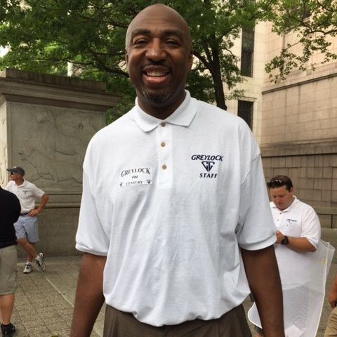 Vin Baker reinventing self as summer camp director - ESPN