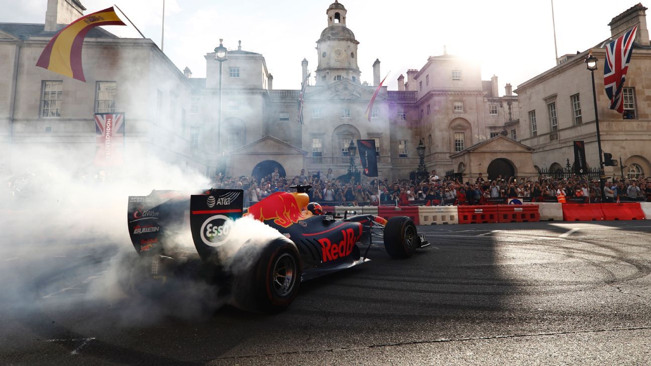 F1 planning five London Live-style events in 2018 - ESPN