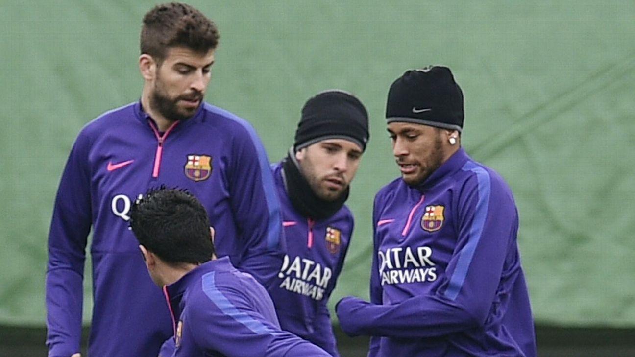 Jordi Alba y y Thomas Meunier reaccionan al tuit de Gerard Piqué - ESPN