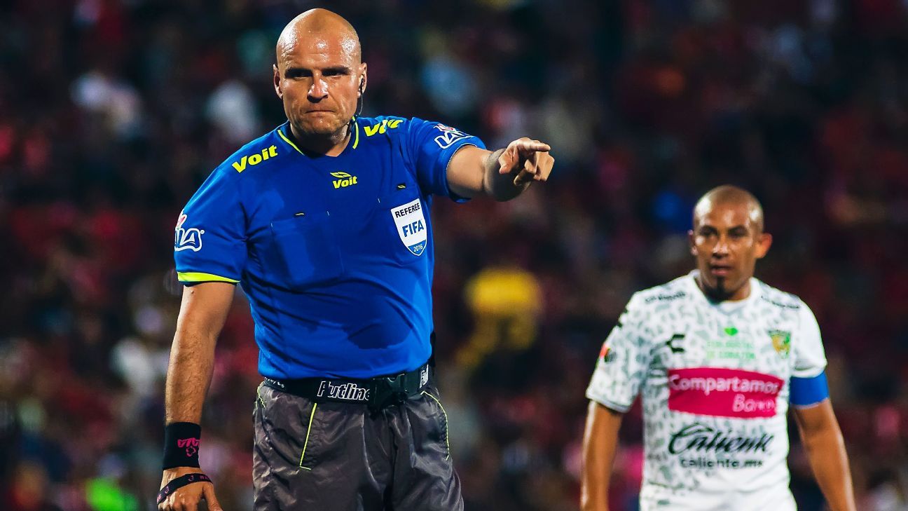 Francisco Chacón pitará en Liga MX 10 meses después - ESPN