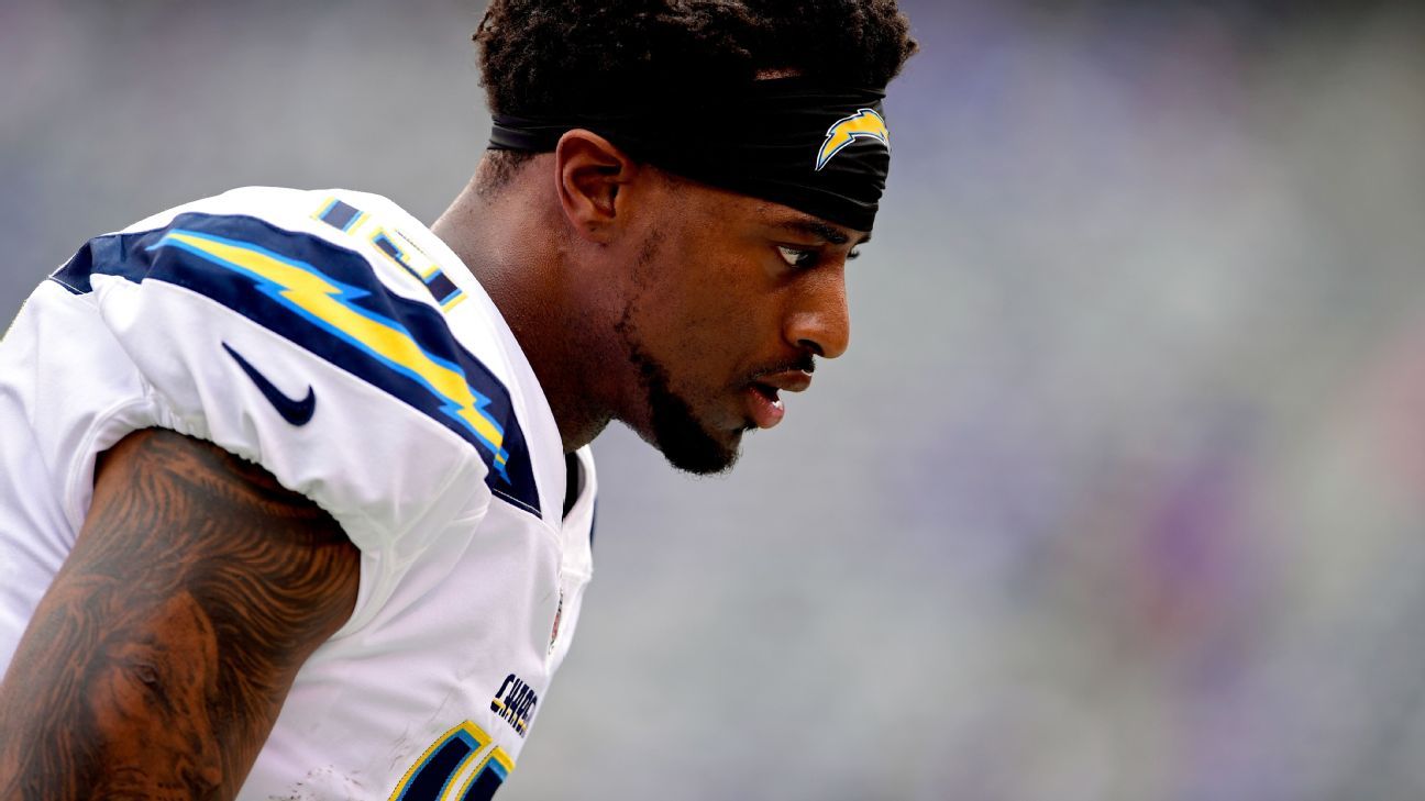 El receptor Dontrelle Inman pasa en canje de Bears a Chargers