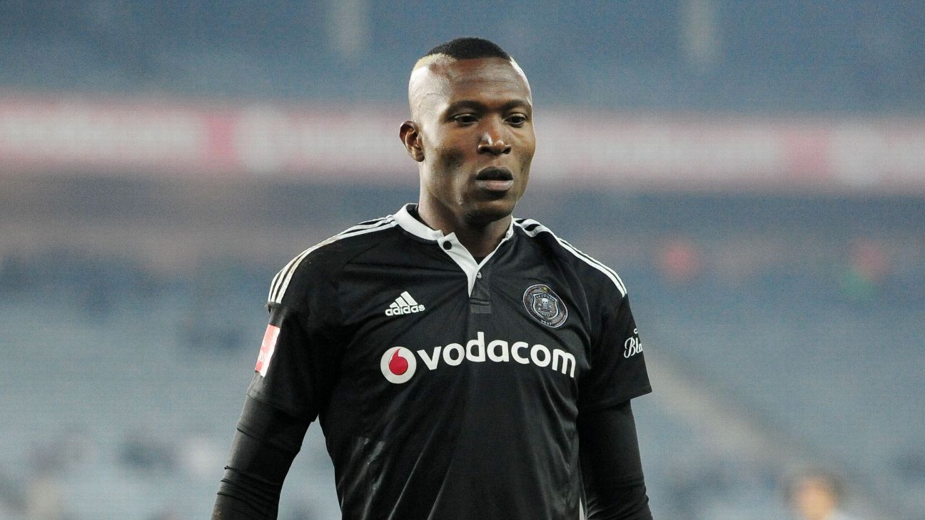 Zimbabwe striker Tendai Ndoro joins Ajax Cape Town