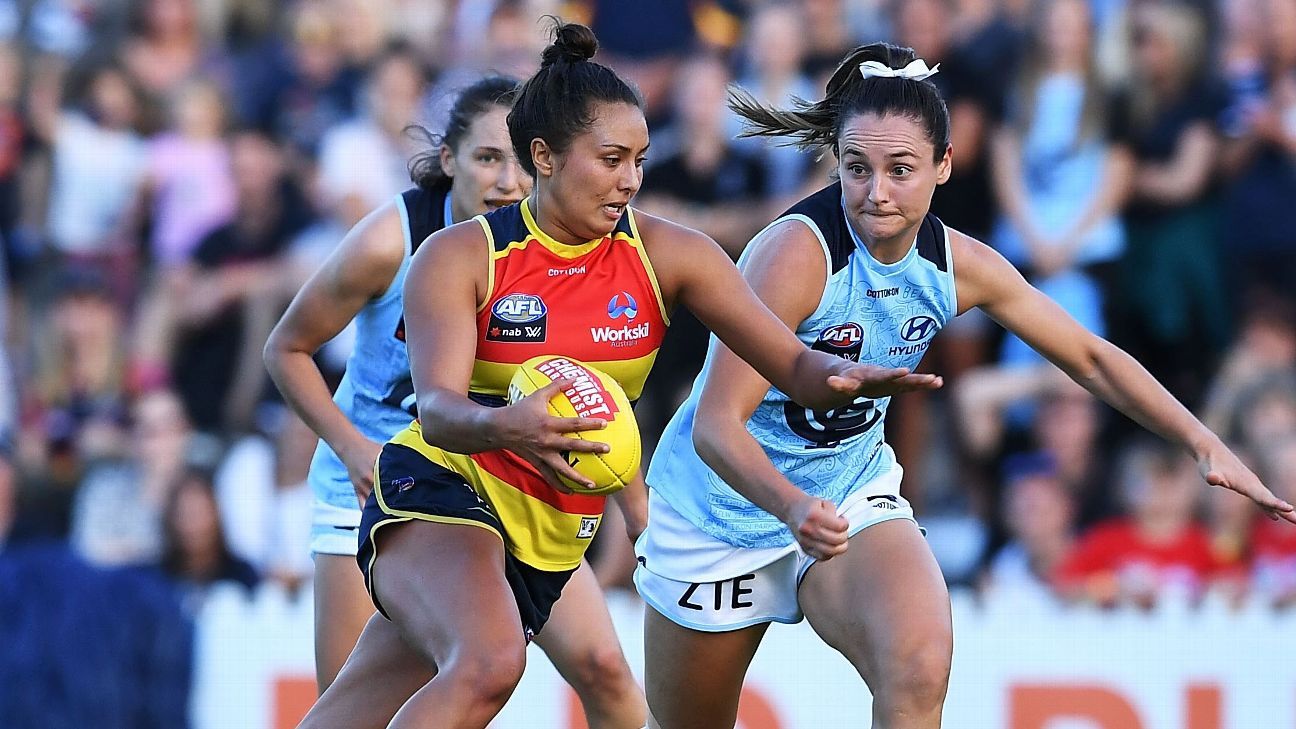 Adelaide Crows dominate Carlton Blues in AFLW victory - ESPN