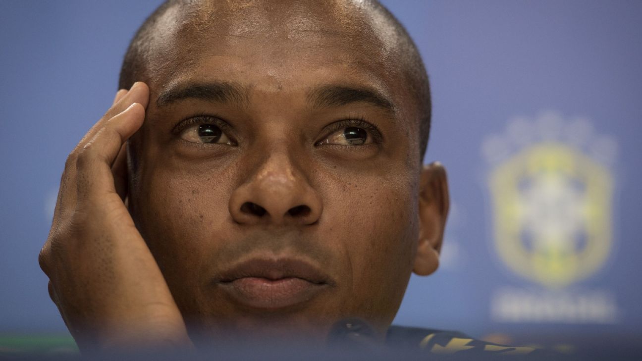Fernandinho se vê melhor de 'maneira considerável' graças a Guardiola ...