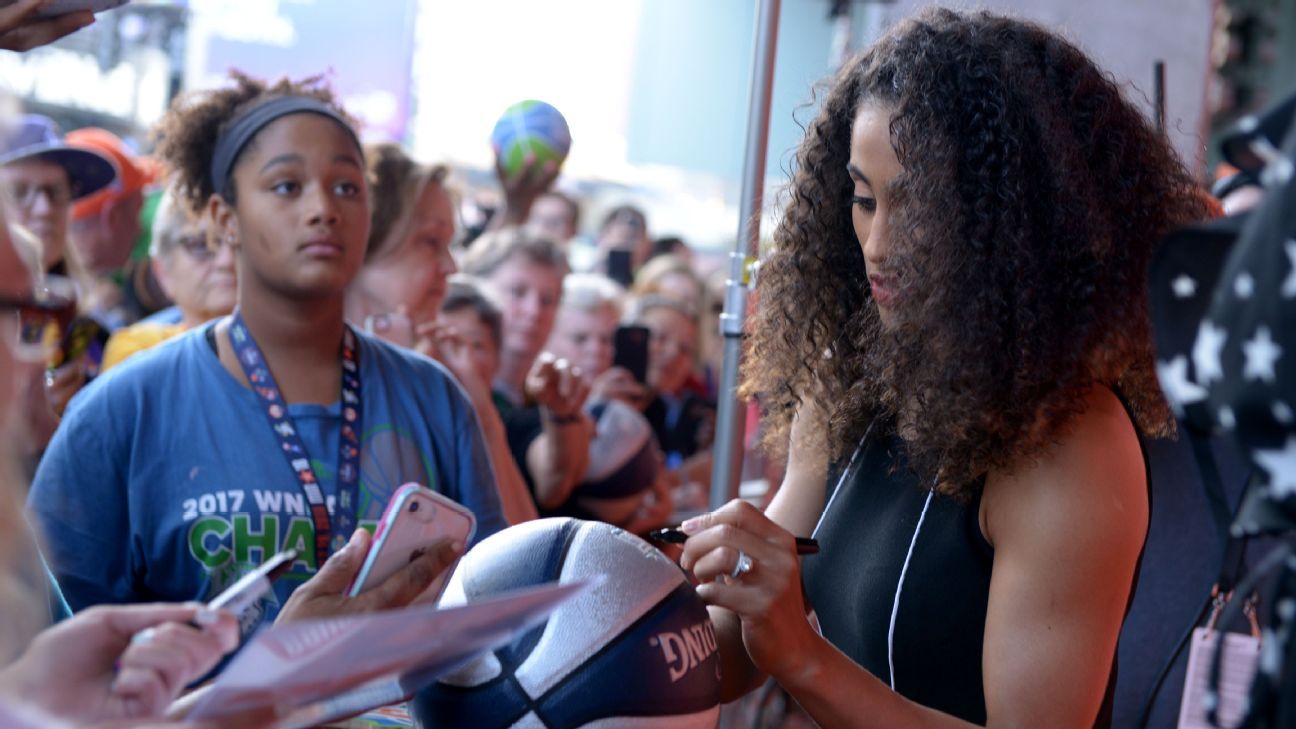 Phoenix Mercurys Skylar Diggins Smith Conflicted About Being In