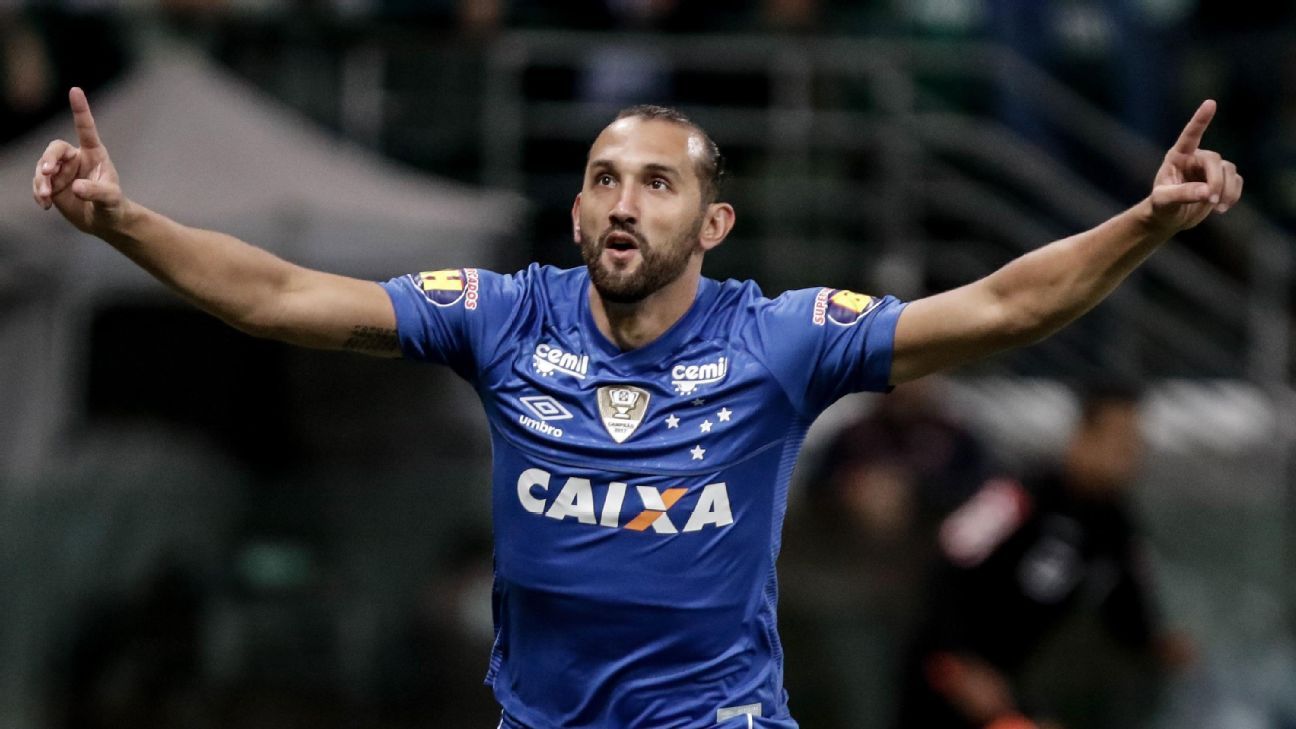 Hernán Barcos es el nuevo centrodelantero de Alianza Lima