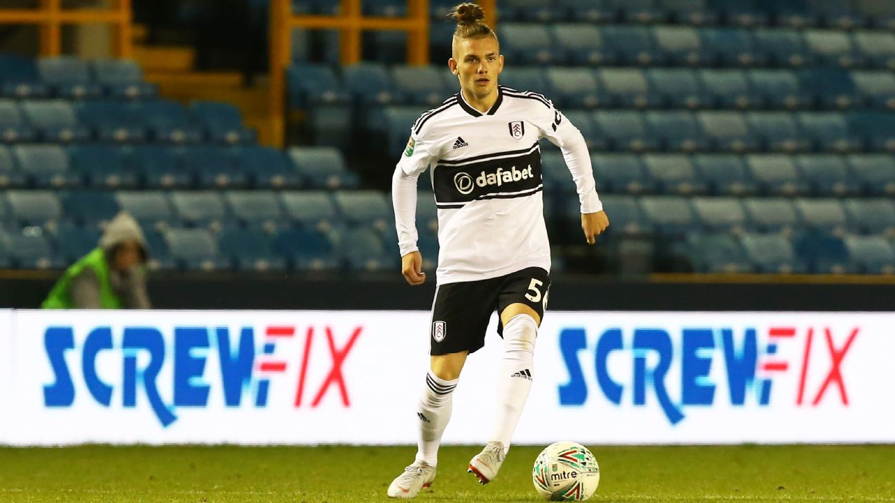 Fulham: Harvey Elliott, de 15 anos, se torna o mais jovem a jogar a ...