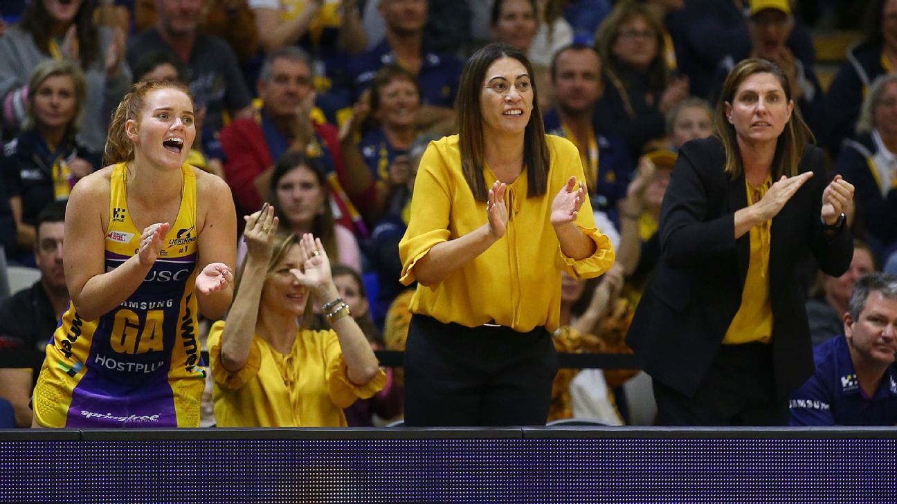 Netball super-coach eyes farewell title - ESPN
