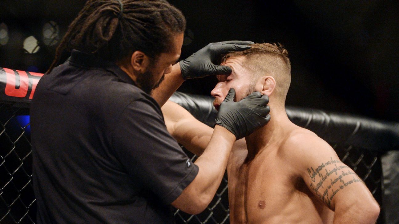 'That's the danger' - Inside MMA's problem with eye pokes - ESPN