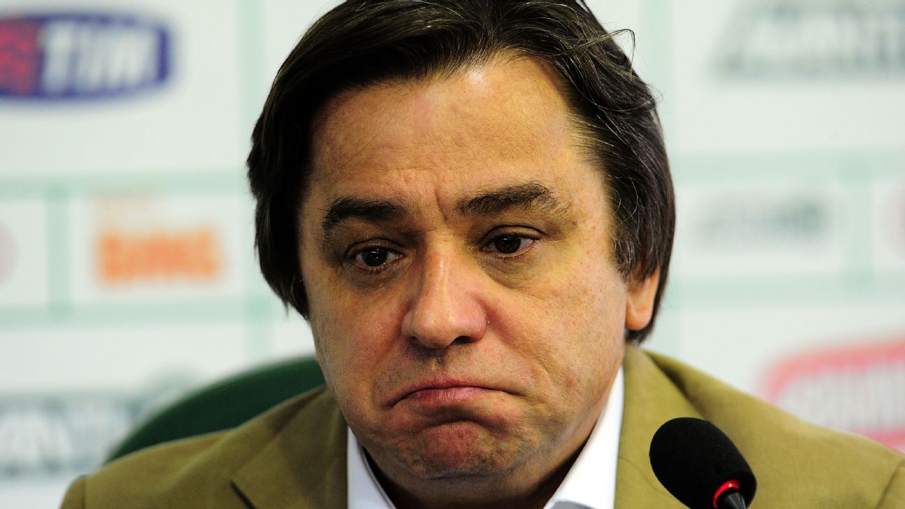 No aniversário de 7 anos da 'praia pós-queda' do Palmeiras, Tirone se ...