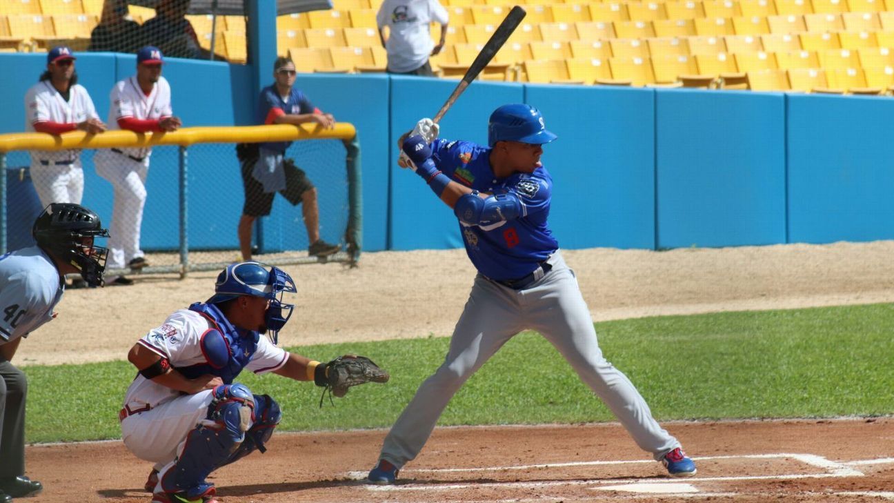 Cangrejeros toma ventaja de 2-0 sobre Atenienses en LBPRC - ESPN