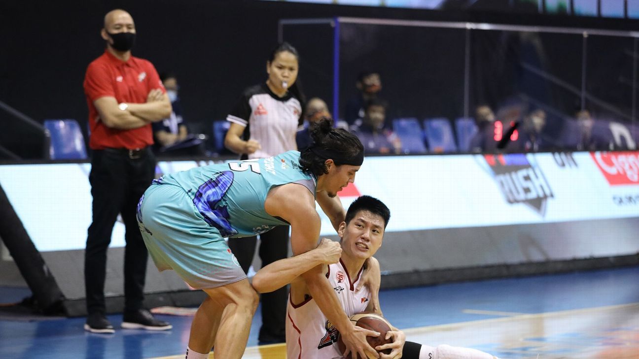 Seeing the game through the eyes of PBA referees - ESPN