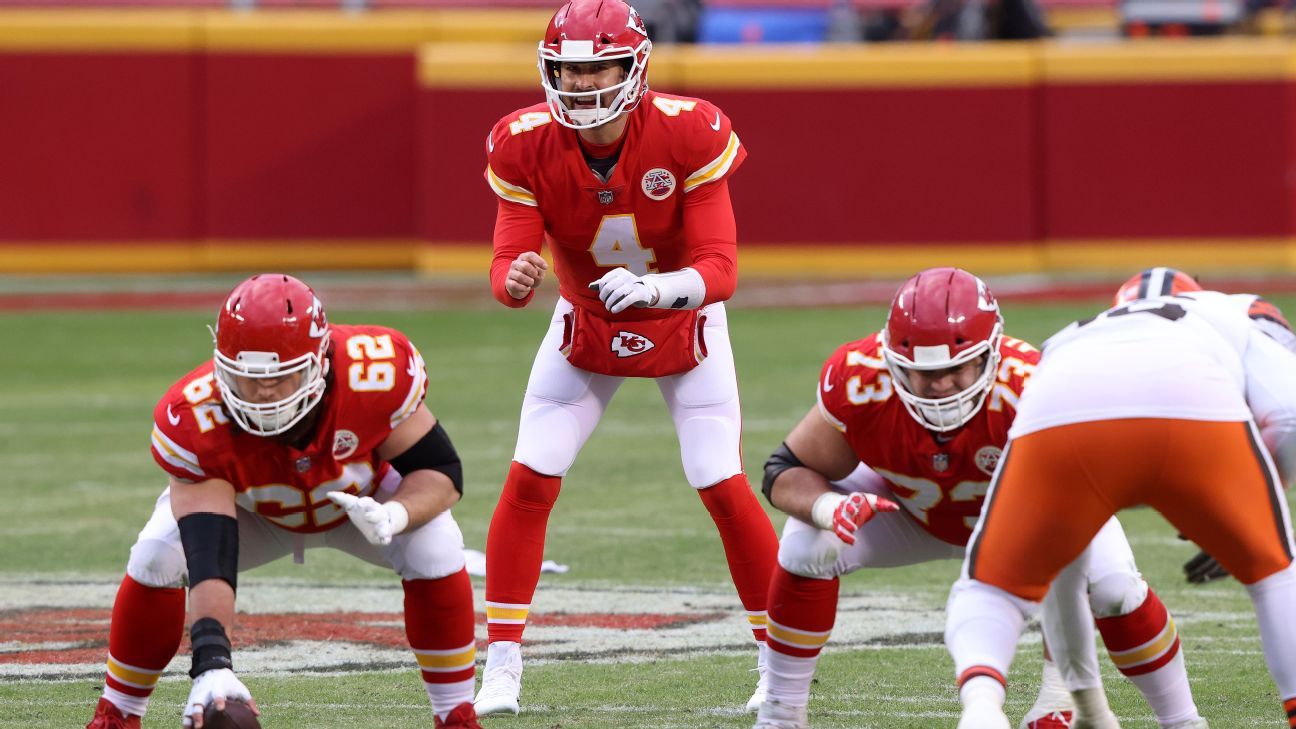 Chiefs, incluso sin Patrick Mahomes, están en buenas manos con Chad ...