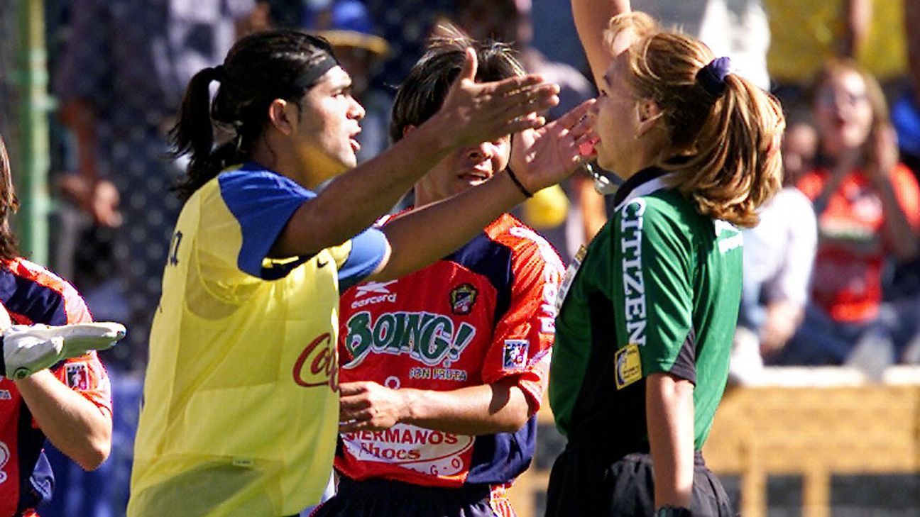 Deberían darle oportunidad a árbitras por su capacidad, no sólo por el ...