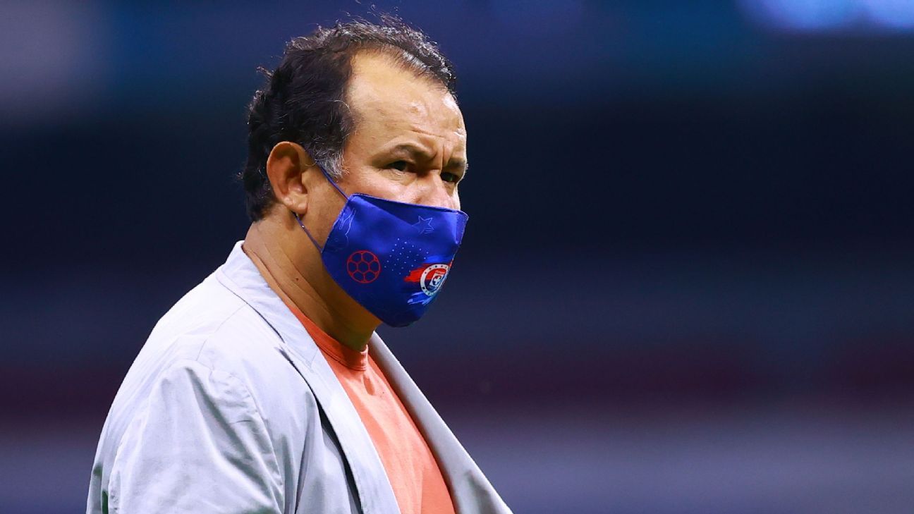 Cruz Azul: Juan Reynoso pide renovar contratos de toda la plantilla - ESPN