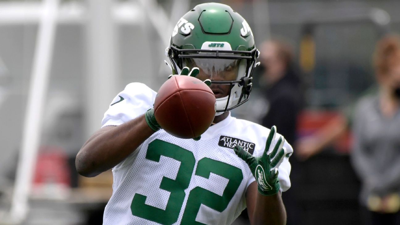 New York Jets have two Michael Carters -- double the fun and confusion ...