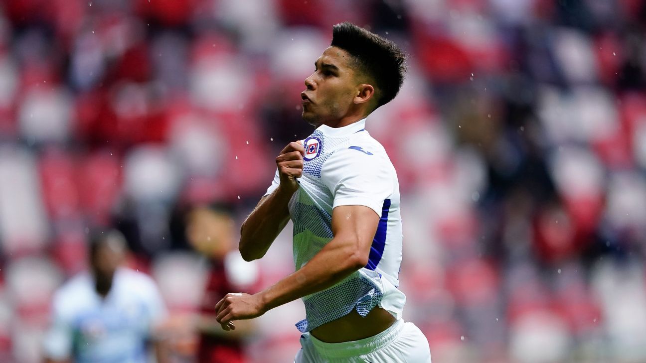 Renovación de 'Pol' Fernández con Cruz Azul pasa por dificultades - ESPN